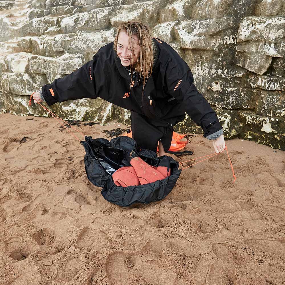 Wetsuit Changing Mat – ZONE3